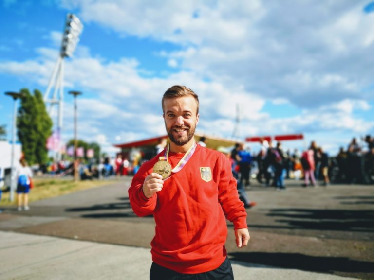 1.FCK: Mathias Mester bleibt ein Roter Teufel